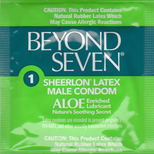 Lucky Bloke | Ultimate Small Condom Sampler - Snugger Fit Condoms ...